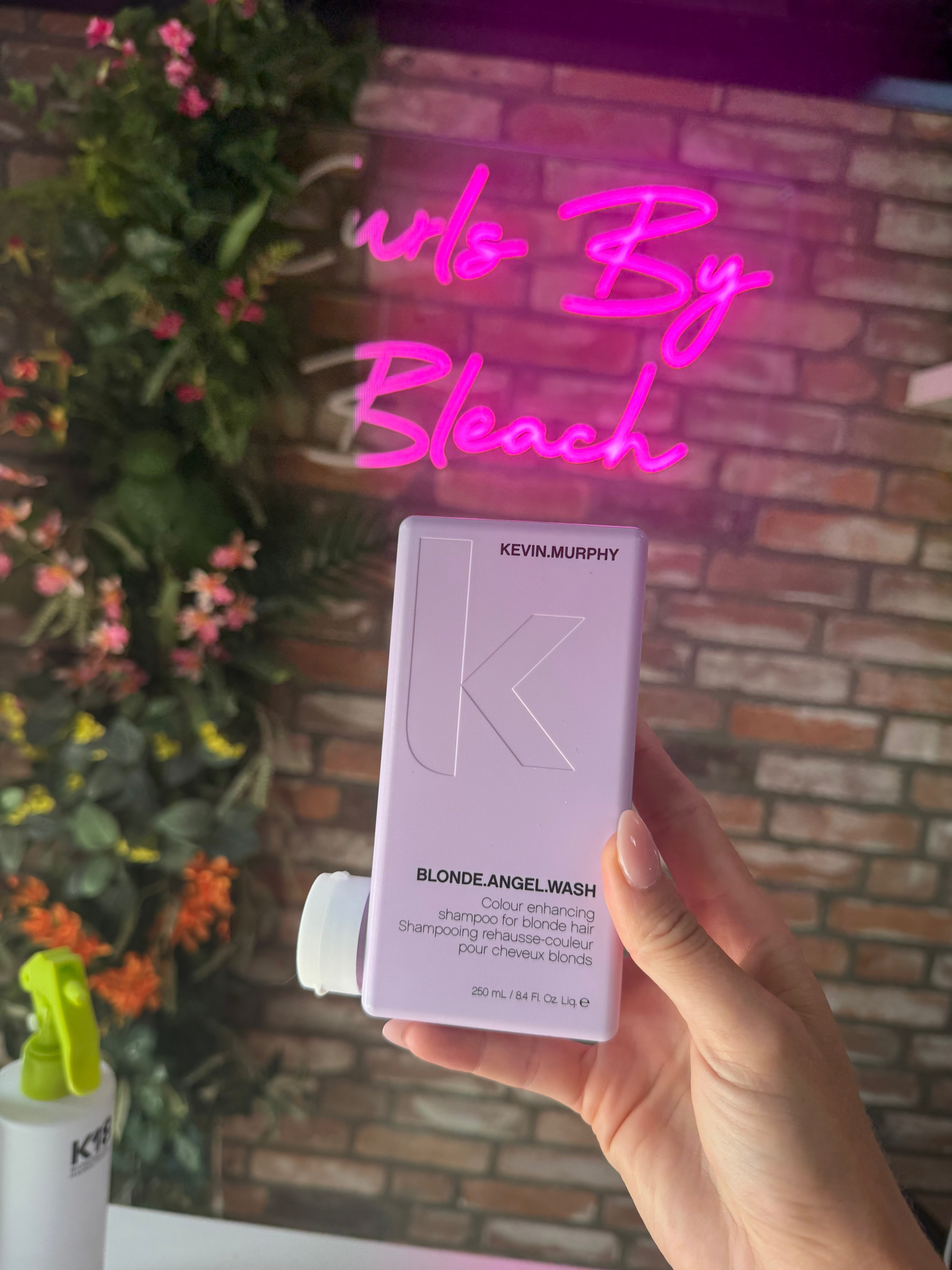 Blonde Angle Wash – Curls by Bleach